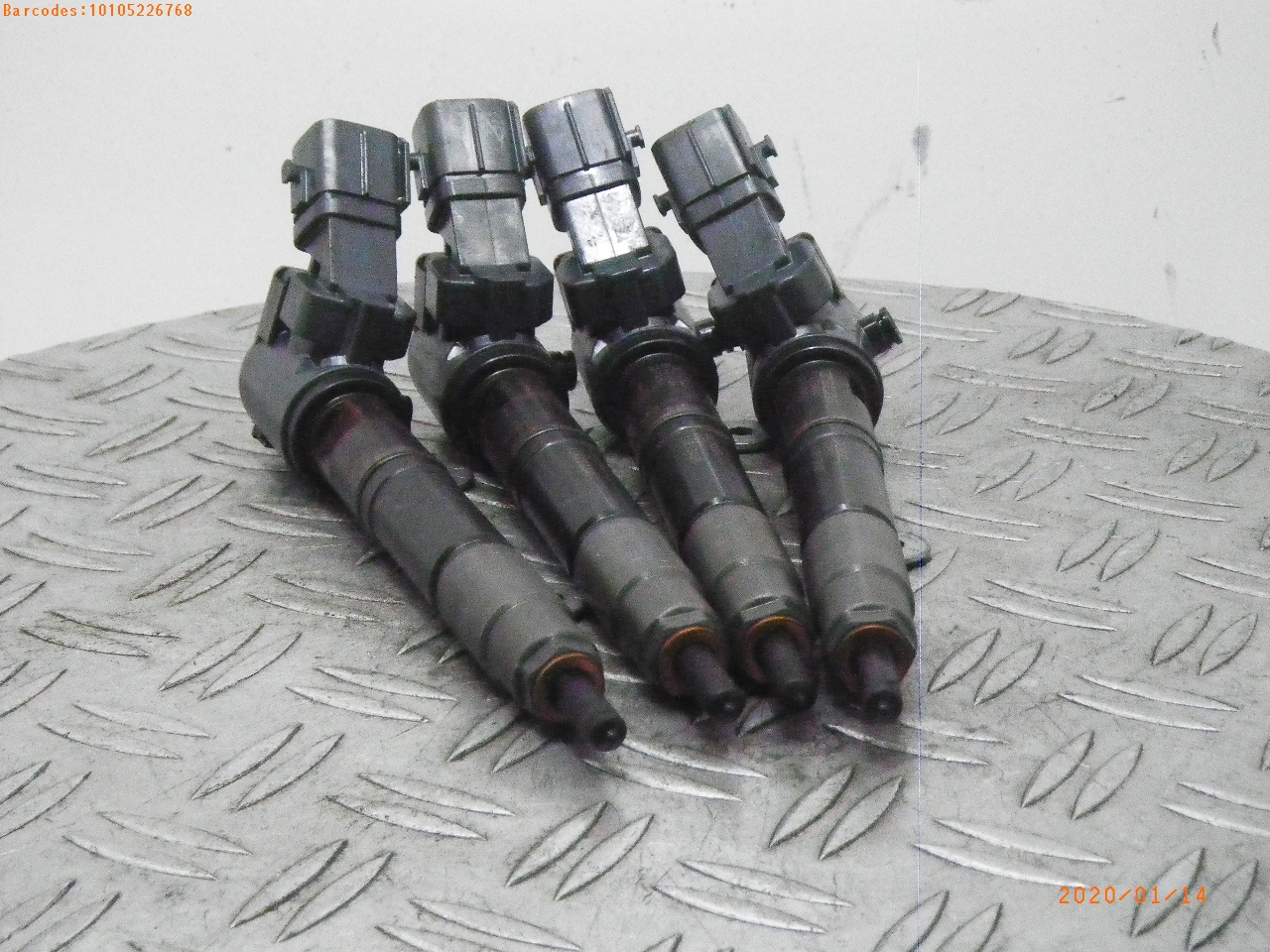 Injection rail VOLVO V70 III (135) D4 VOLVO: 31405404 | B-Parts