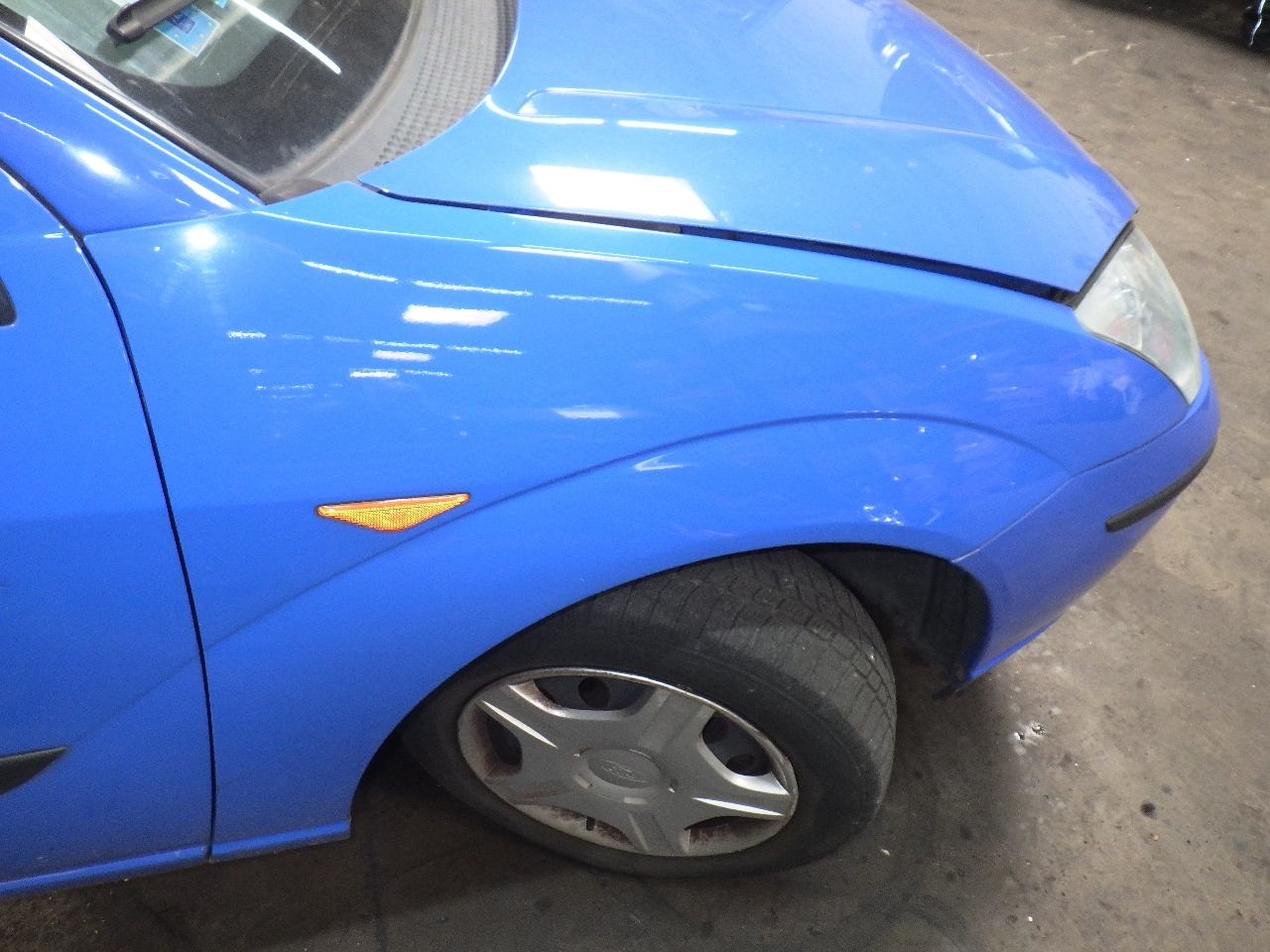 Right front fenders FORD FOCUS I (DAW, DBW) 1.8 DI / TDDi 5934345 | B-Parts