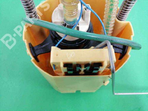 Fuel pump DODGE NITRO 2.8 CRD 4WD 6456072 | B-Parts