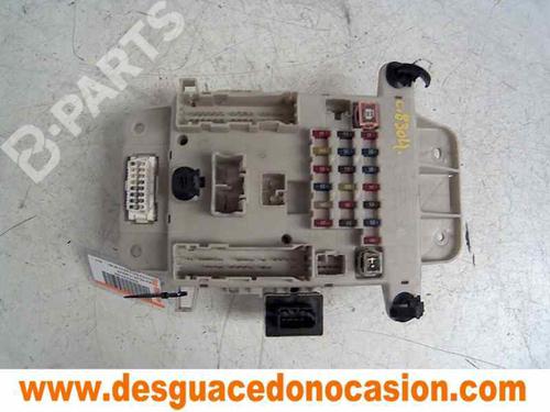 Fuse box TOYOTA RAV 4 II (_A2_) 2.0 4WD (ACA21, ACA20) 1523620 | B-Parts