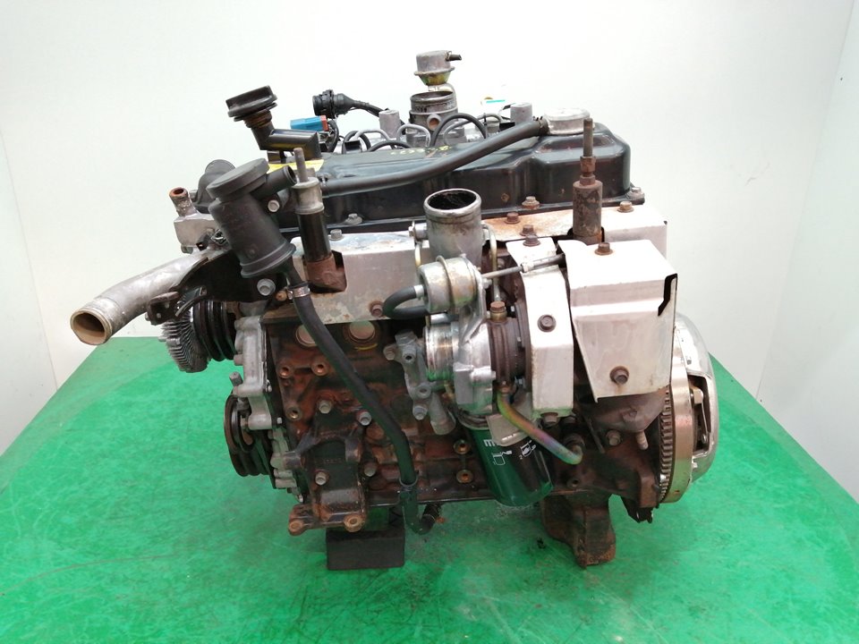 Engine NISSAN TERRANO II (R20) 2.7 TDi 4WD 8054264 | B-Parts