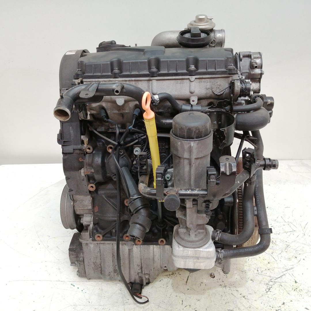 Moteur AUDI A4 B6 Avant (8E5) 1.9 TDI 16847086 | B-Parts