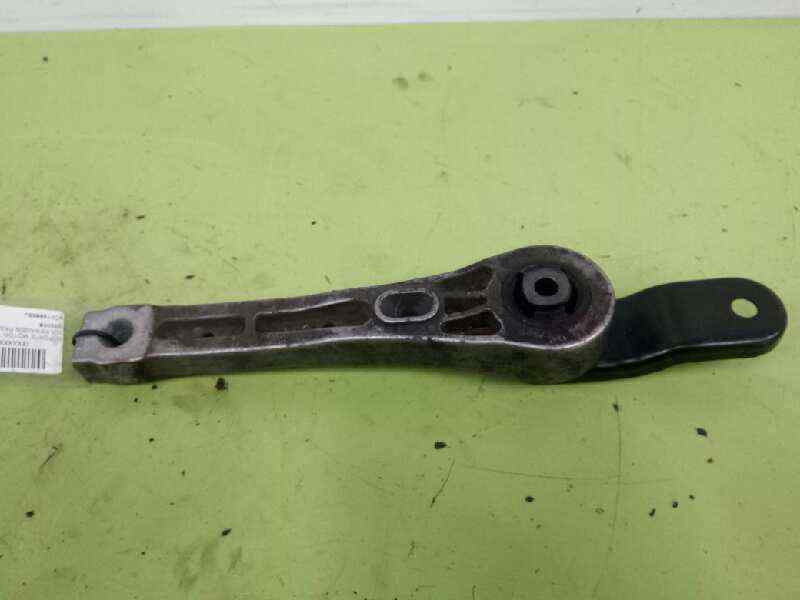 Engine mount VW PASSAT B6 (3C2) 8761339 | B-Parts