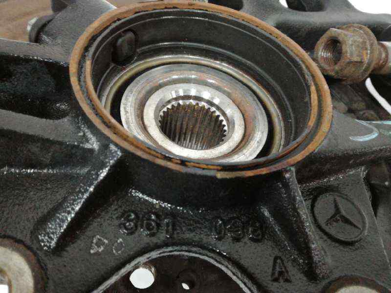 Right front steering knuckle MERCEDES-BENZ M-CLASS (W163) ML 400 CDI ...