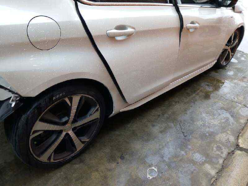 Radiateur à eau PEUGEOT 308 II (LB_, LP_, LW_, LH_, L3_) 1.6 GTi ...