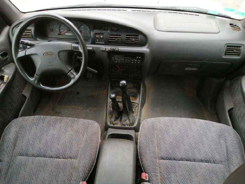 Dashboard FORD RANGER (ER, EQ, R_) 2.5 TD 4x4 7031293 | B-Parts