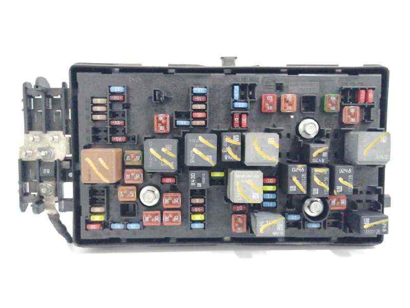 Fuse box OPEL INSIGNIA A Saloon (G09) 2.0 CDTI (69) 9522100 | B-Parts