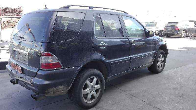 Pièces de voiture d'occasion pour MERCEDES-BENZ M-CLASS (W163) ML 400 ...