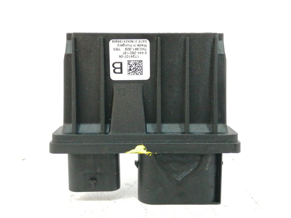 Electronic module VW CRAFTER Van (SY_, SX_) 2.0 TDI 10554657 | B-Parts