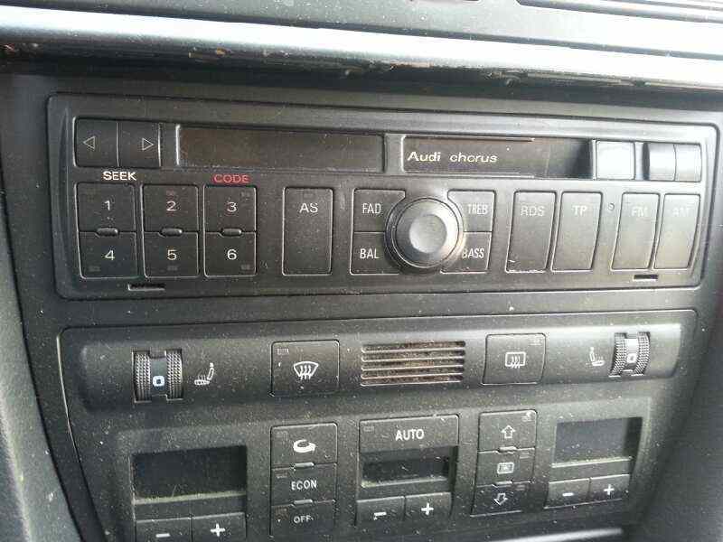 Radio AUDI A6 C5 Avant (4B5) 3954861 | B-Parts