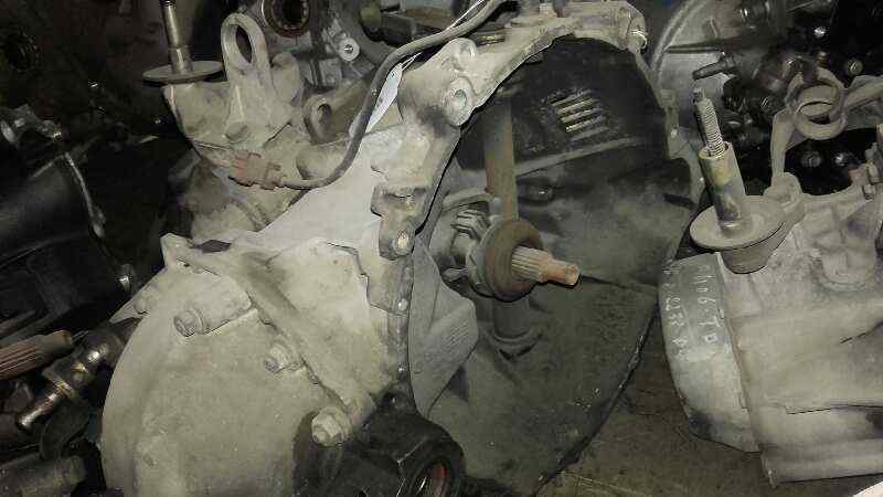 Manual gearbox PEUGEOT 605 (6B) 9350378 | B-Parts