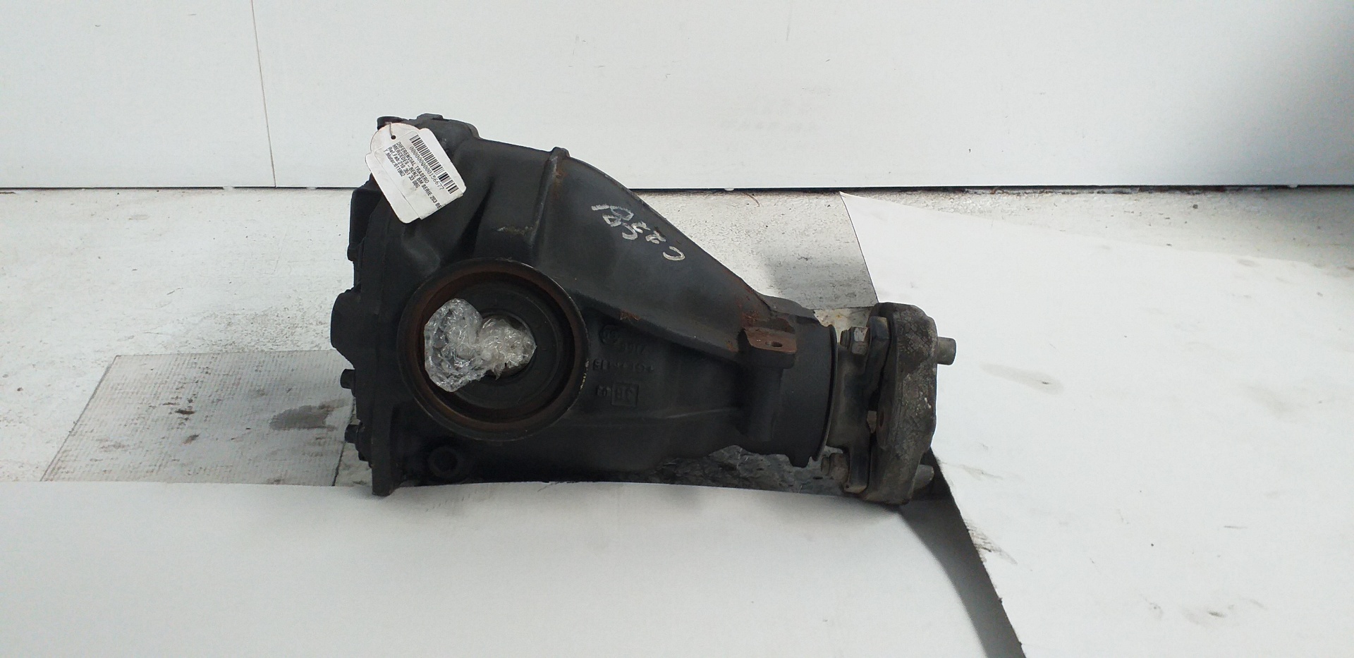 Rear differential MERCEDES-BENZ C-CLASS (W203) C 220 CDI (203.006, 203. ...
