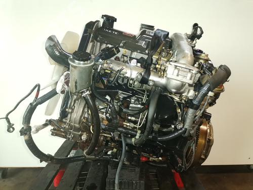 Engine TOYOTA LAND CRUISER 90 (_J9_) 9285732 | B-Parts