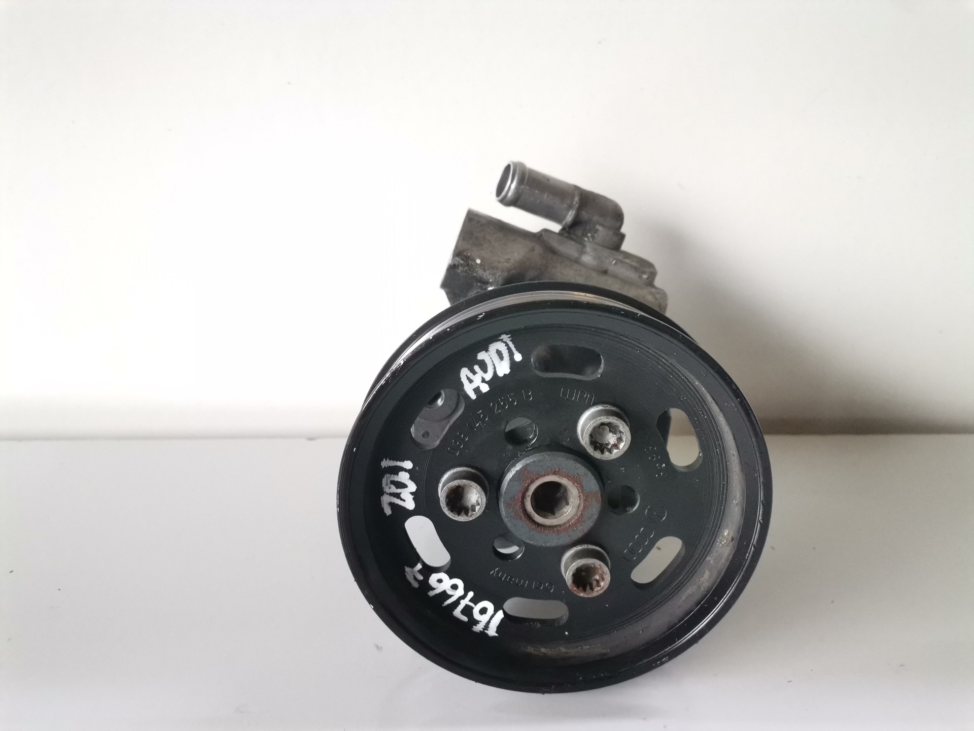 Steering pump AUDI A6 C6 (4F2) 2.0 TDI 9285875 | B-Parts