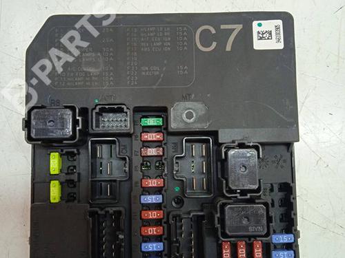 Fuse box NISSAN JUKE (F15) 1.5 dCi 9536817 | B-Parts