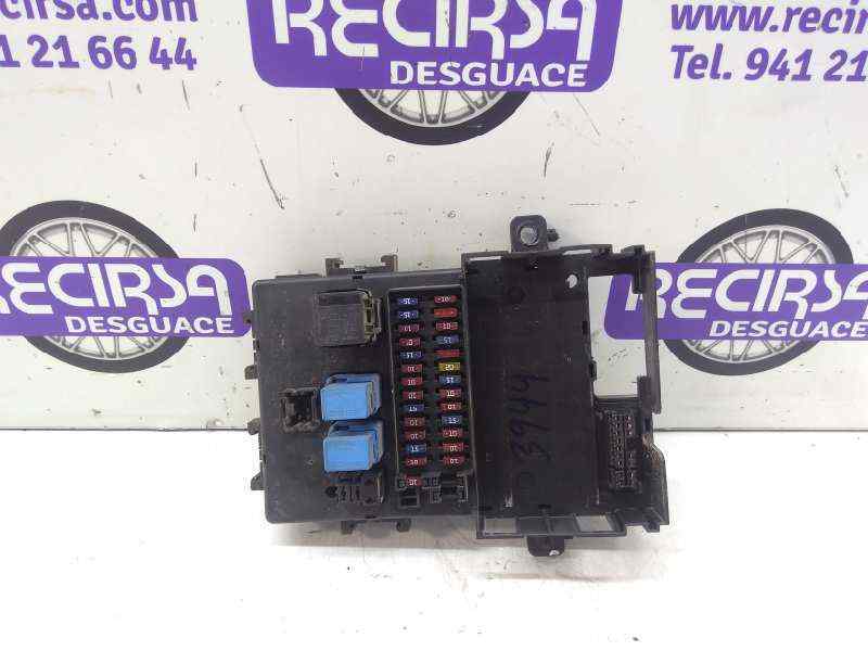 Boîte à Fusibles NISSAN TERRANO II (R20) 2.7 TDi 4WD 9470354 | B-Parts