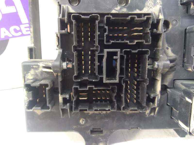 Boîte à Fusibles NISSAN TERRANO II (R20) 2.7 TDi 4WD 9470354 | B-Parts