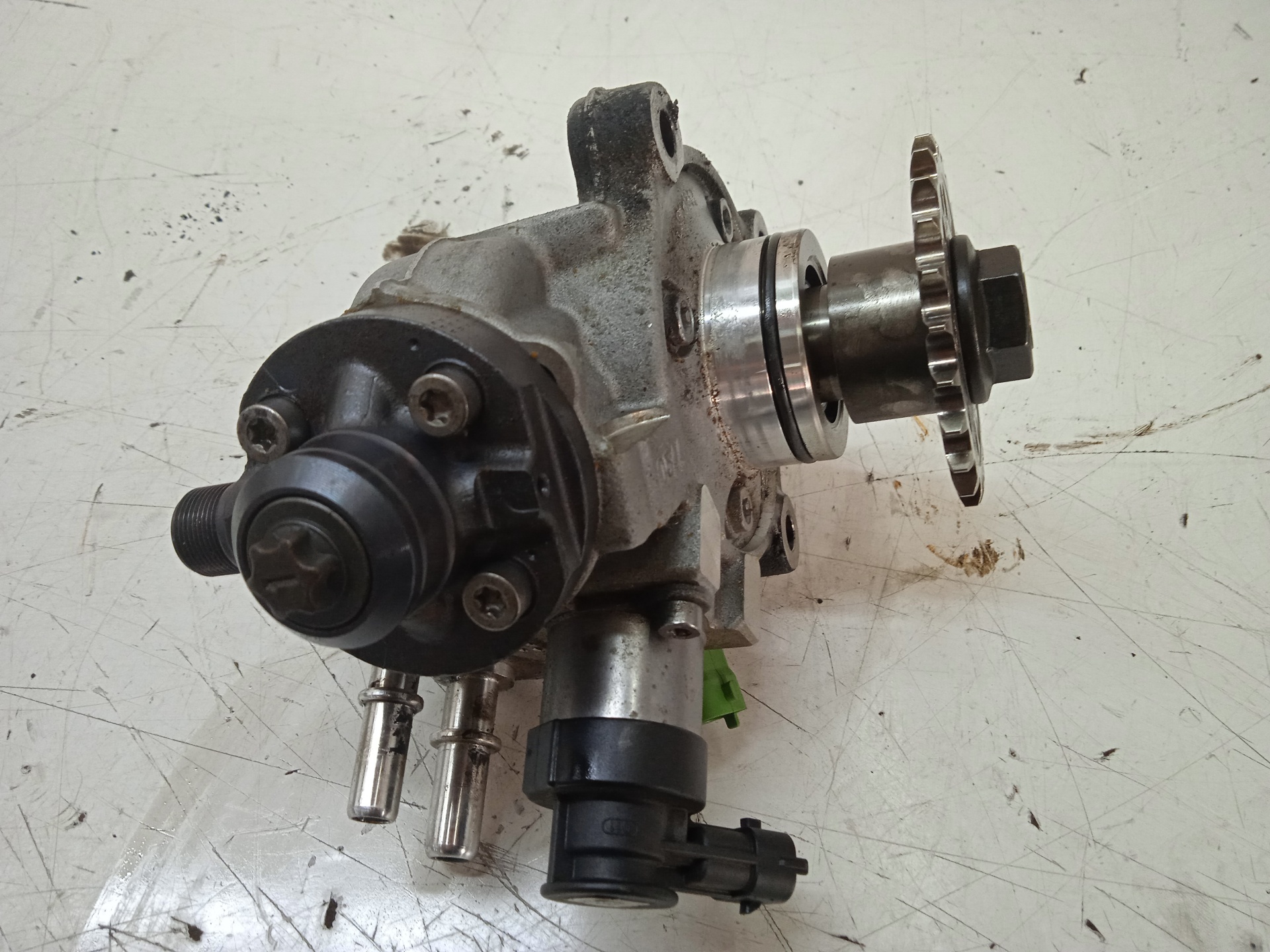 Injection pump LAND ROVER RANGE ROVER EVOQUE (L551) 12542699 | B-Parts