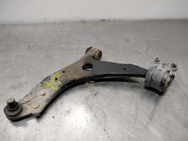 Left front suspension arm FORD KUGA I 10093813 | B-Parts