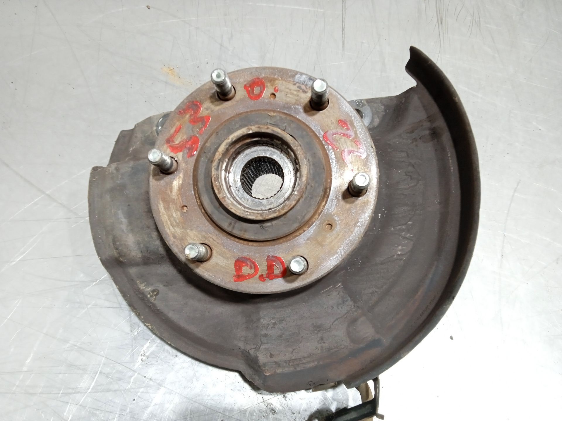 Right front steering knuckle MITSUBISHI L200 / TRITON (KA_T, KB_T) 2.5 ...