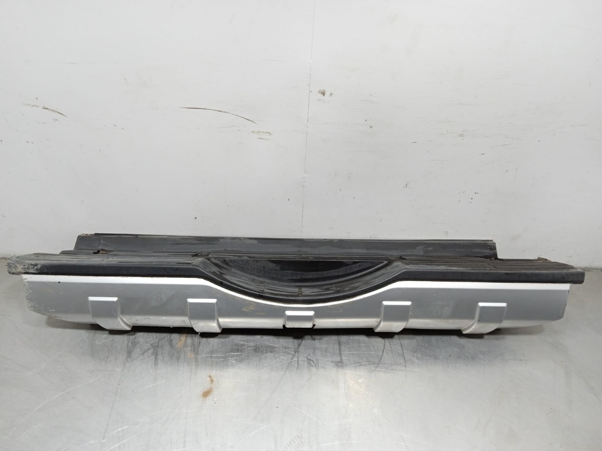 Pare-chocs arrière MITSUBISHI PAJERO IV (V8_W, V9_W) 3.2 DI-D (V88W ...