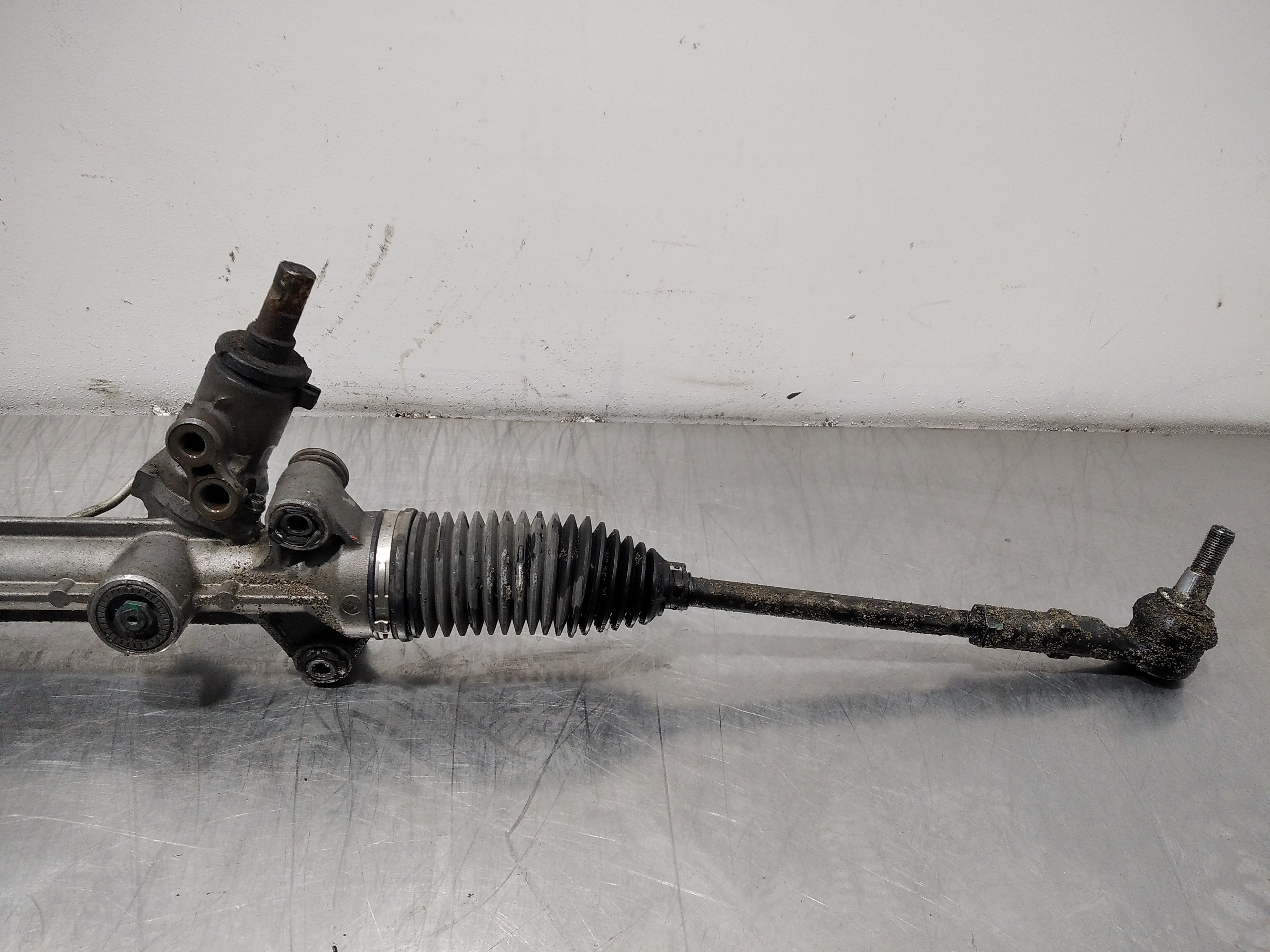 Steering rack IVECO DAILY IV Van 10028812 | B-Parts