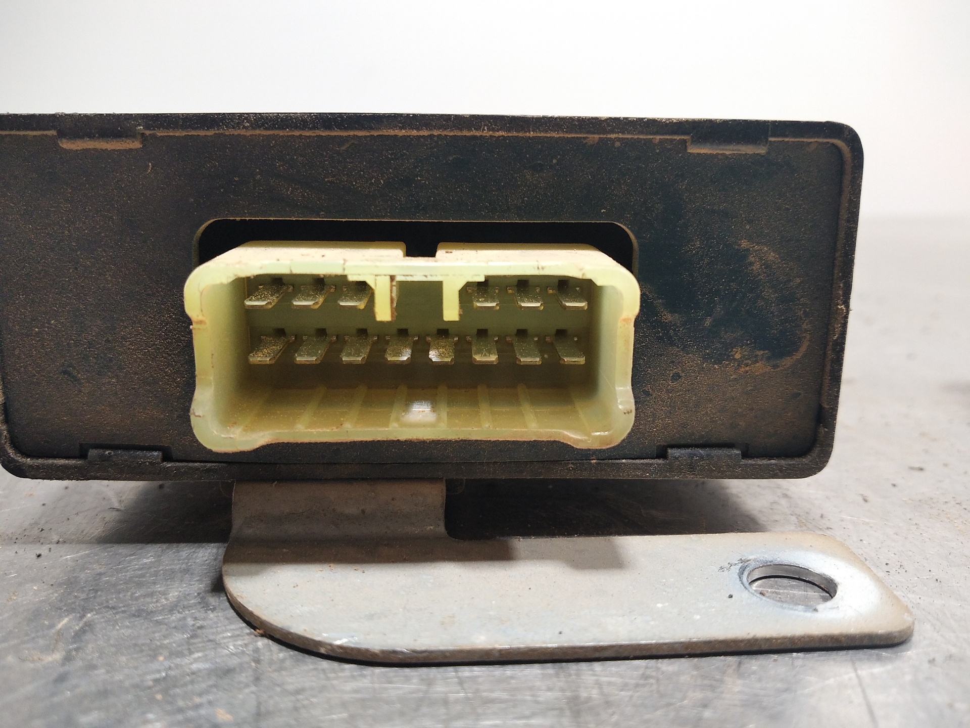 Electronic module MITSUBISHI PAJERO II (V3_W) 10064983 | B-Parts