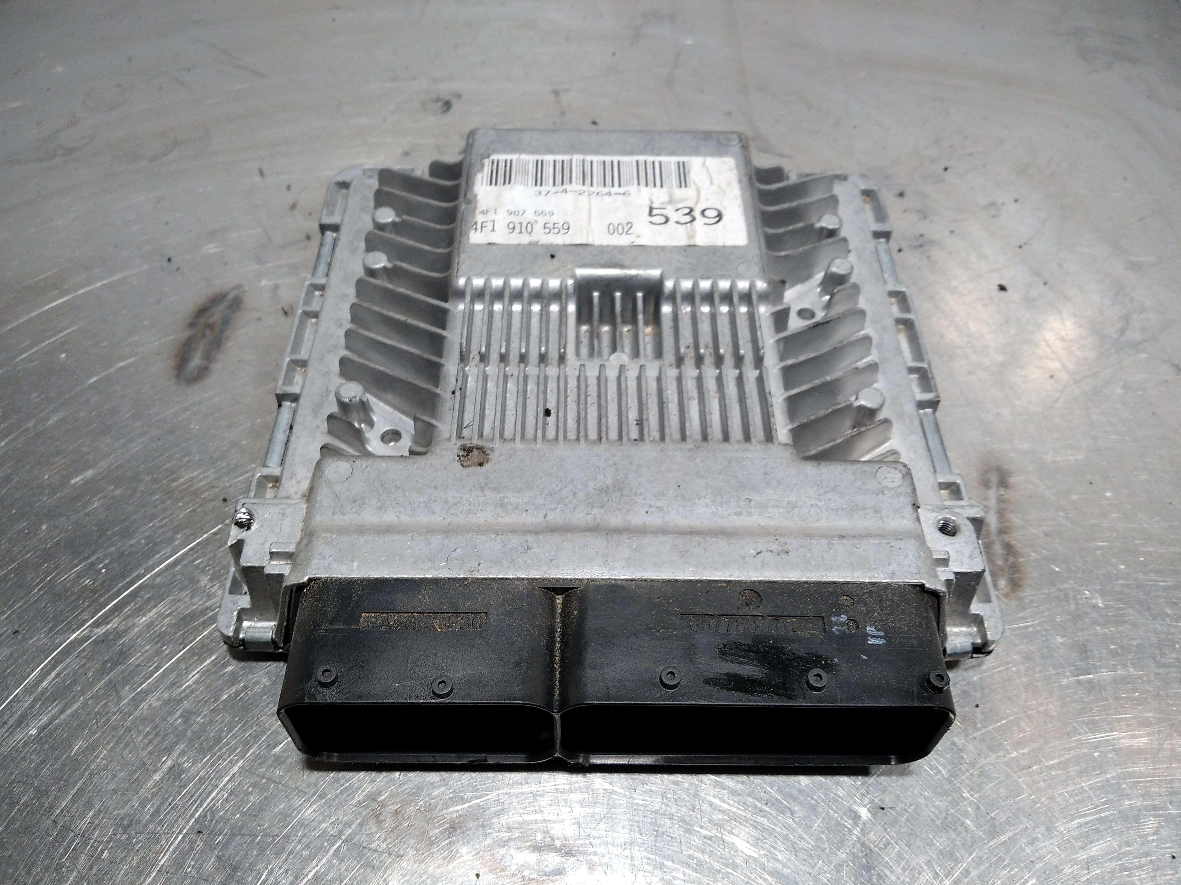Engine control unit (ECU) AUDI A6 C6 (4F2) 3.2 FSI 10028200 | B-Parts
