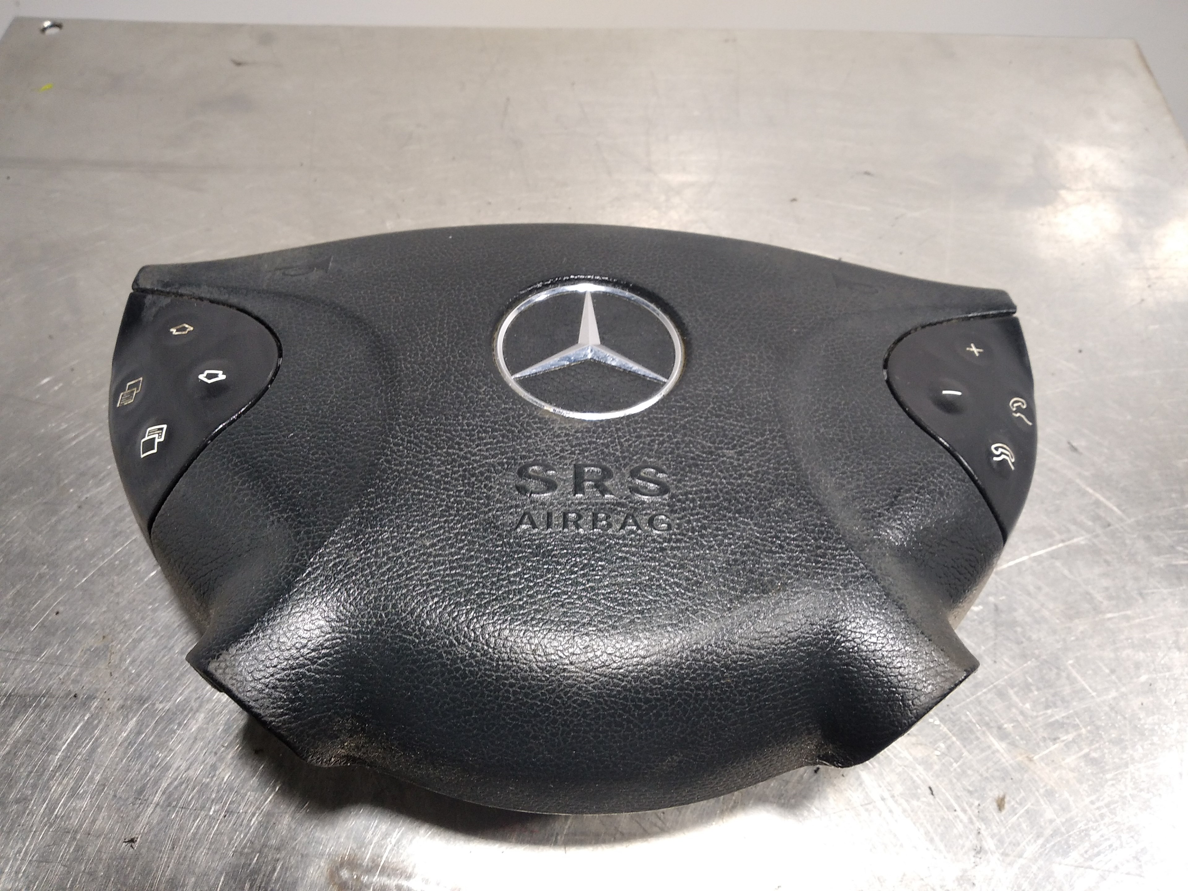 Driver airbag MERCEDES-BENZ E-CLASS (W211) 9983908 | B-Parts