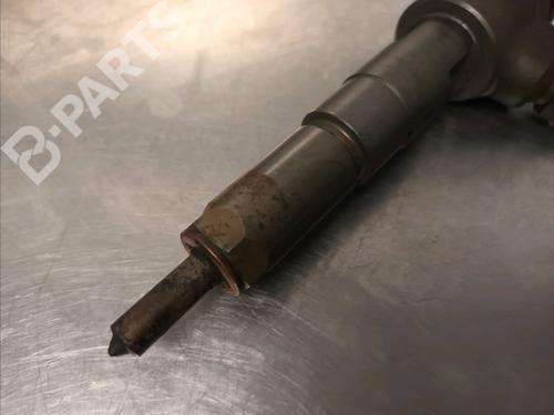 Injector PEUGEOT 206 Hatchback (2A/C) 1.4 HDi eco 70 9341464 | B-Parts