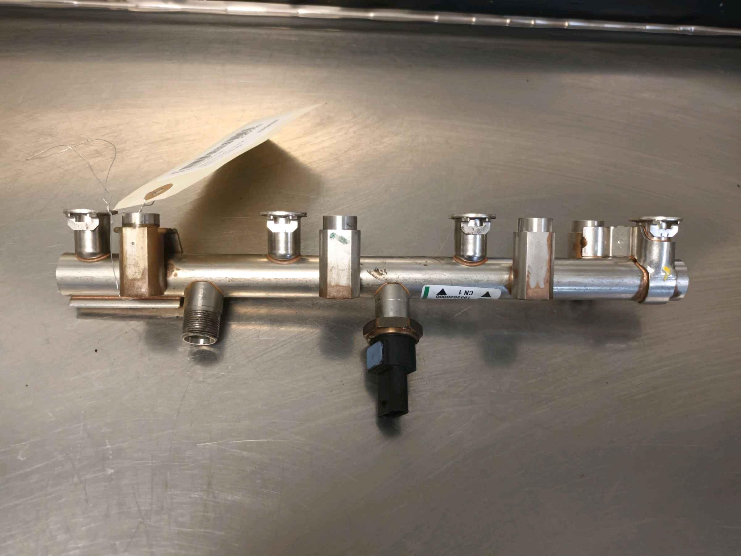 Injection rail RENAULT CLIO V (B7_) 1.3 TCe 130 (B7MF) 10158993 | B-Parts