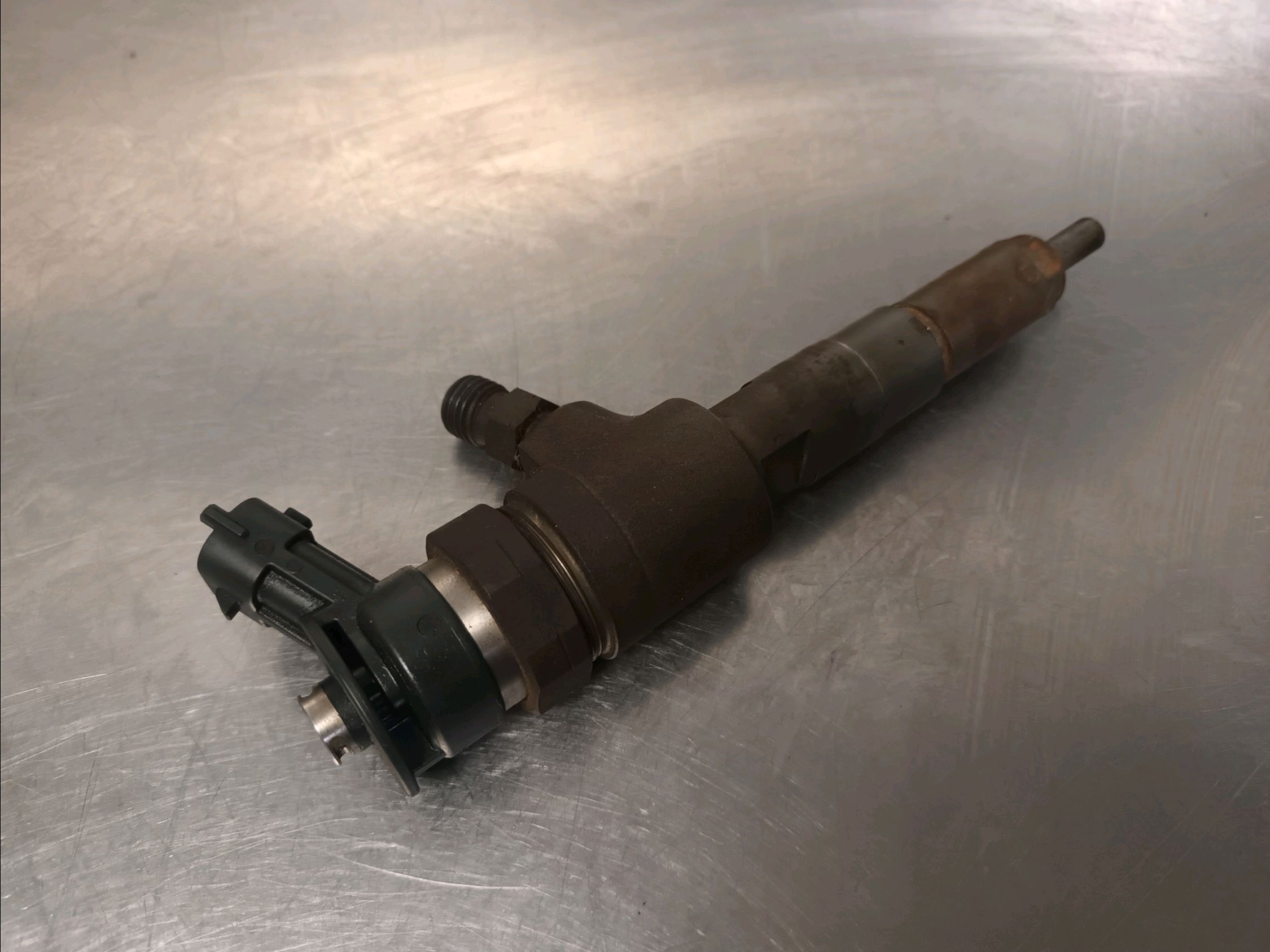 Injector PEUGEOT 206 Hatchback (2A/C) 1.4 HDi eco 70 9341463 | B-Parts