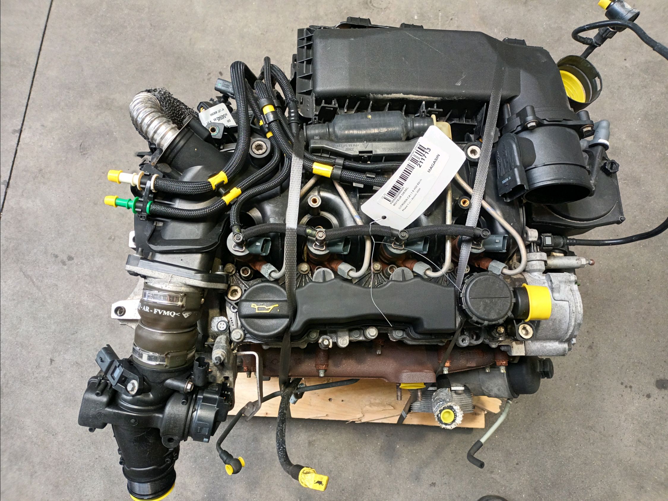 Engine CITROËN C4 I (LC_) 1.6 HDi 10107780 | B-Parts