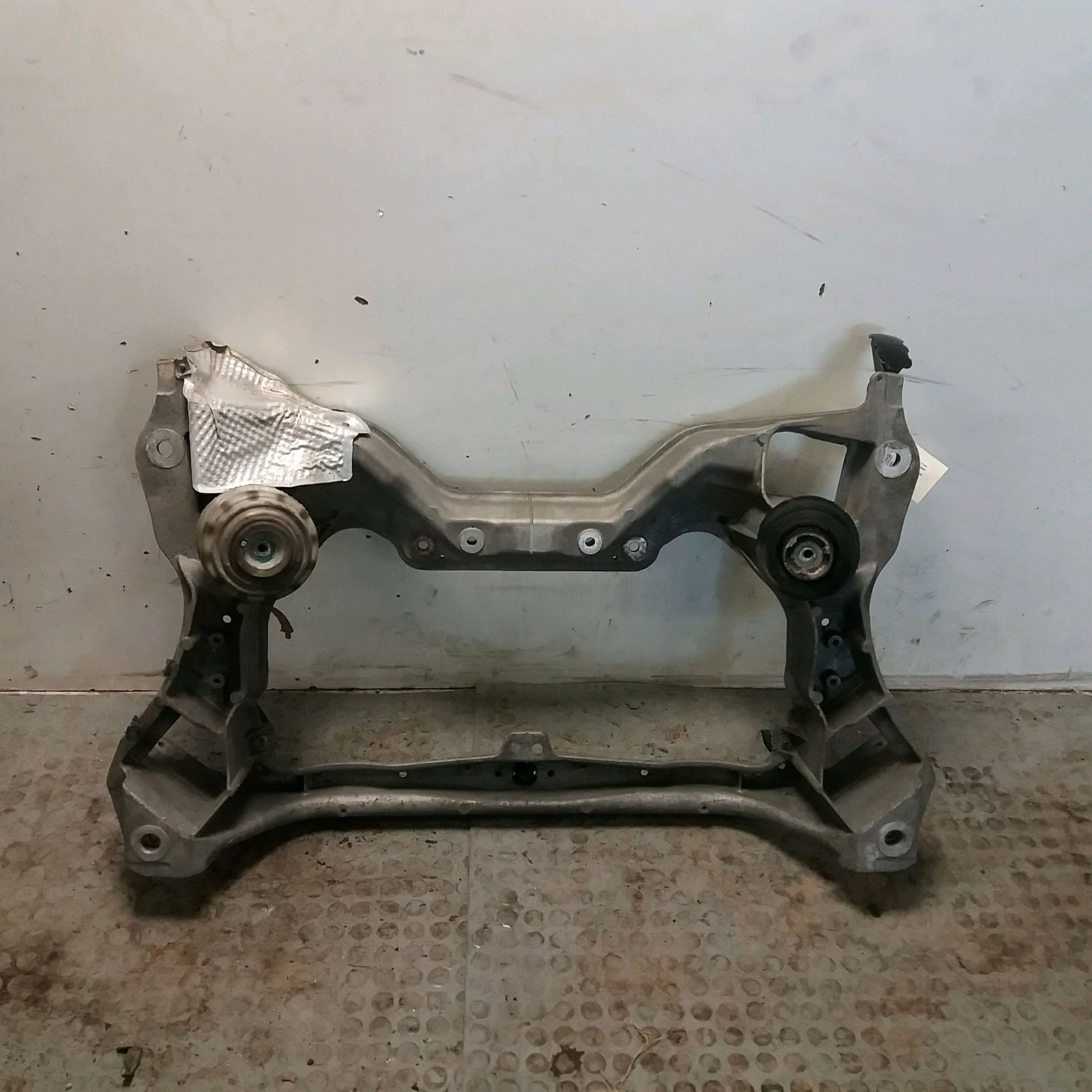 Subframe MERCEDES-BENZ CLK (C209) 200 Kompressor (209.342) 9377913 | B ...