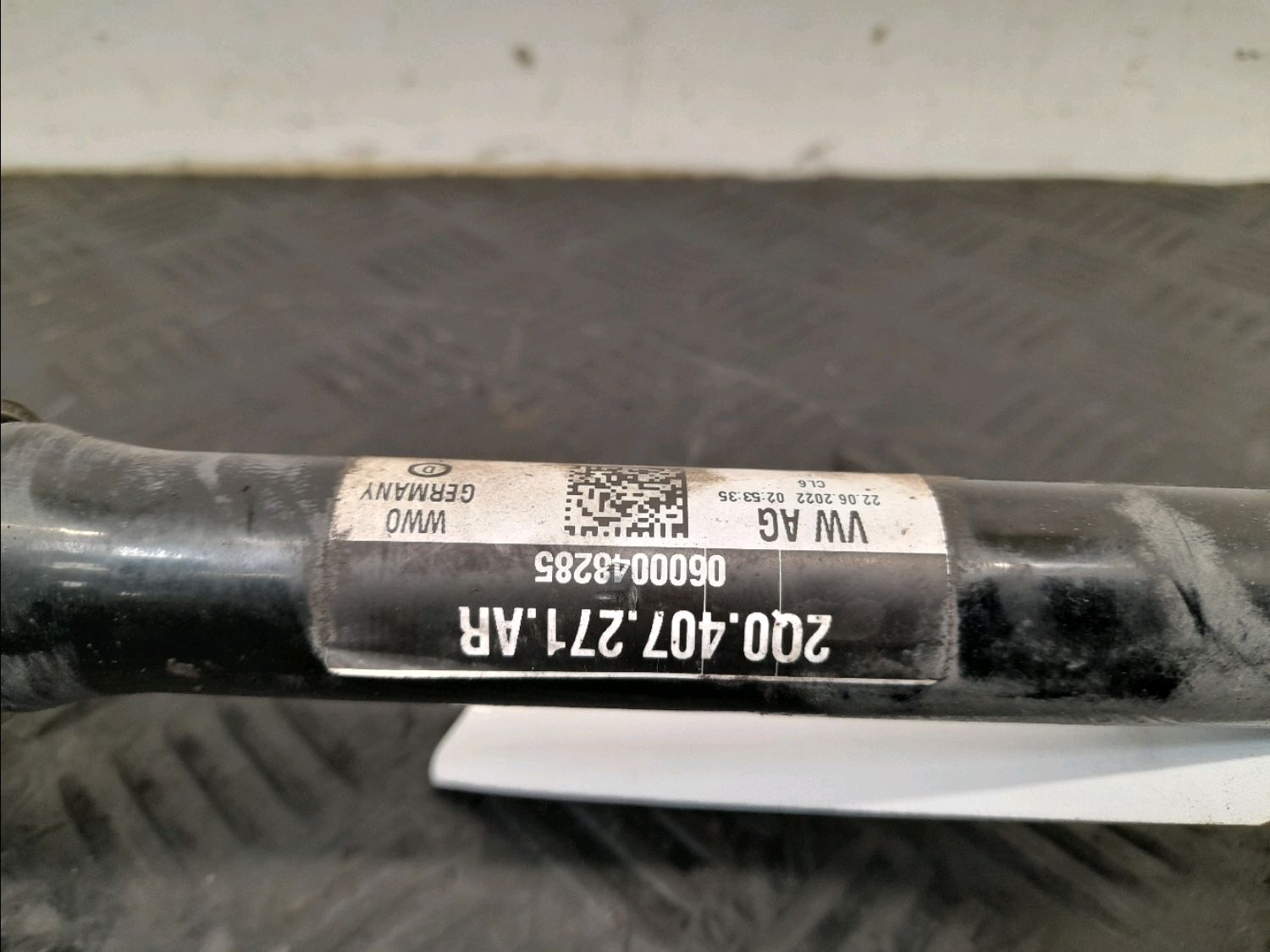 Left front driveshaft VW TAIGO (CS1) 1.5 TSI 27976846 | B-Parts