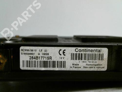 Fuse box RENAULT MEGANE III Hatchback (BZ0/1_, B3_) 1.5 dCi (BZ09, BZ0D ...