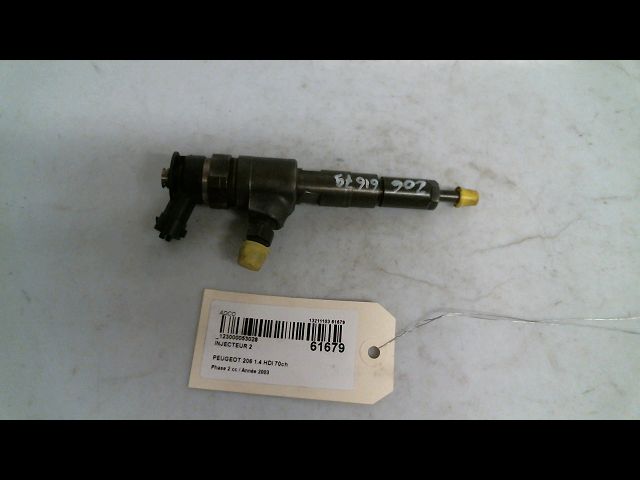 Injector PEUGEOT 206 Hatchback (2A/C) 1.4 HDi eco 70 9560948 | B-Parts