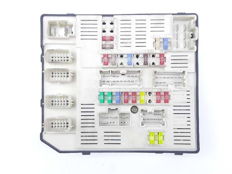 Fuse box RENAULT LAGUNA III (BT0/1) 1.5 dCi (BT00, BT0A, BT0T, BT1J ...