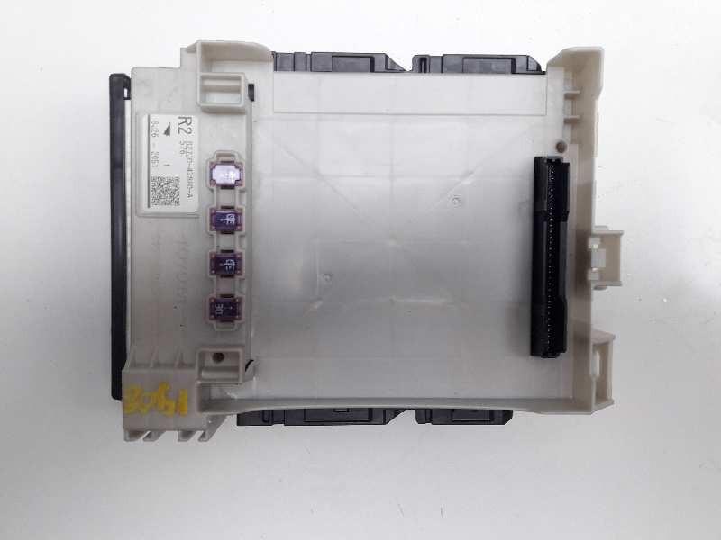 Fuse box TOYOTA RAV 4 V (_A5_, _H5_) 2.5 Hybrid (AXAH52) 9279571 | B-Parts