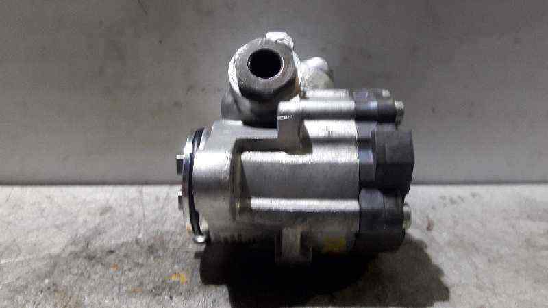 Pompe de direction assistée IVECO DAILY VI Van 35S17, 35C17, 40C17 ...