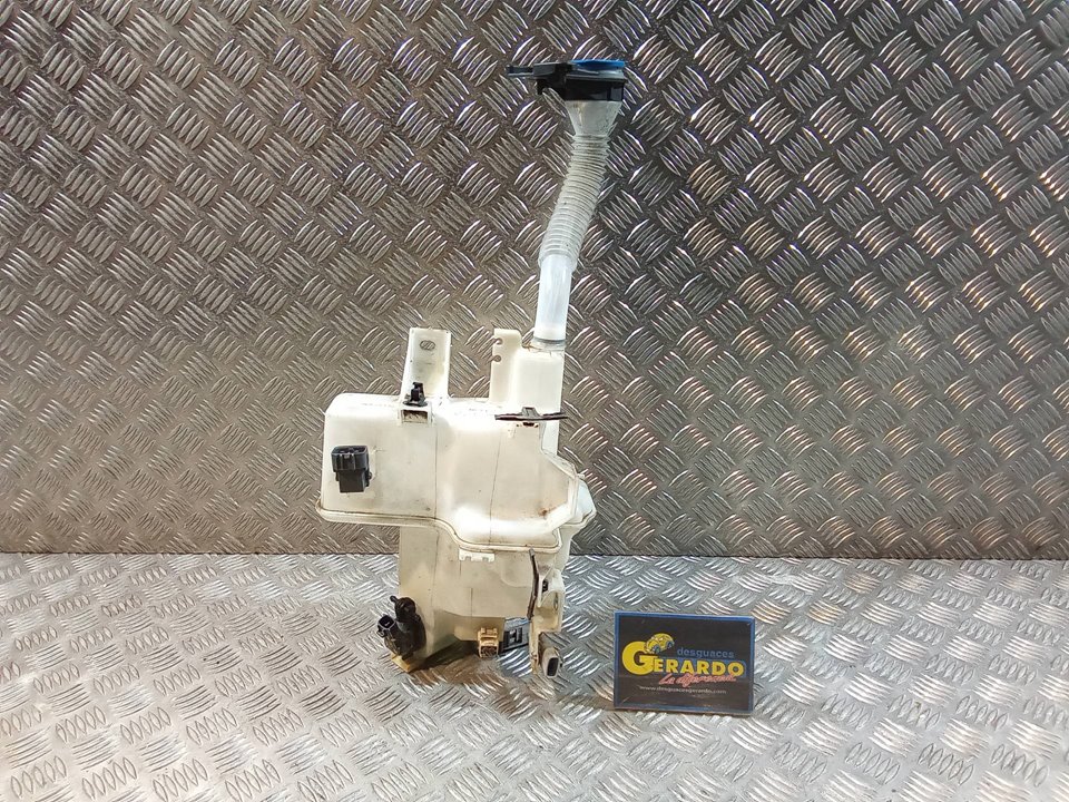 Windscreen washer tank MAZDA CX-5 (KE, GH) 2.2 D 4WD (KE2AW) 8508864 ...