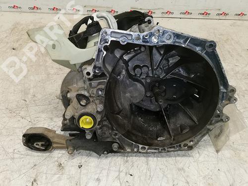Manual gearbox CITROËN C3 Picasso (SH_) 1.6 HDi 9606128 | B-Parts