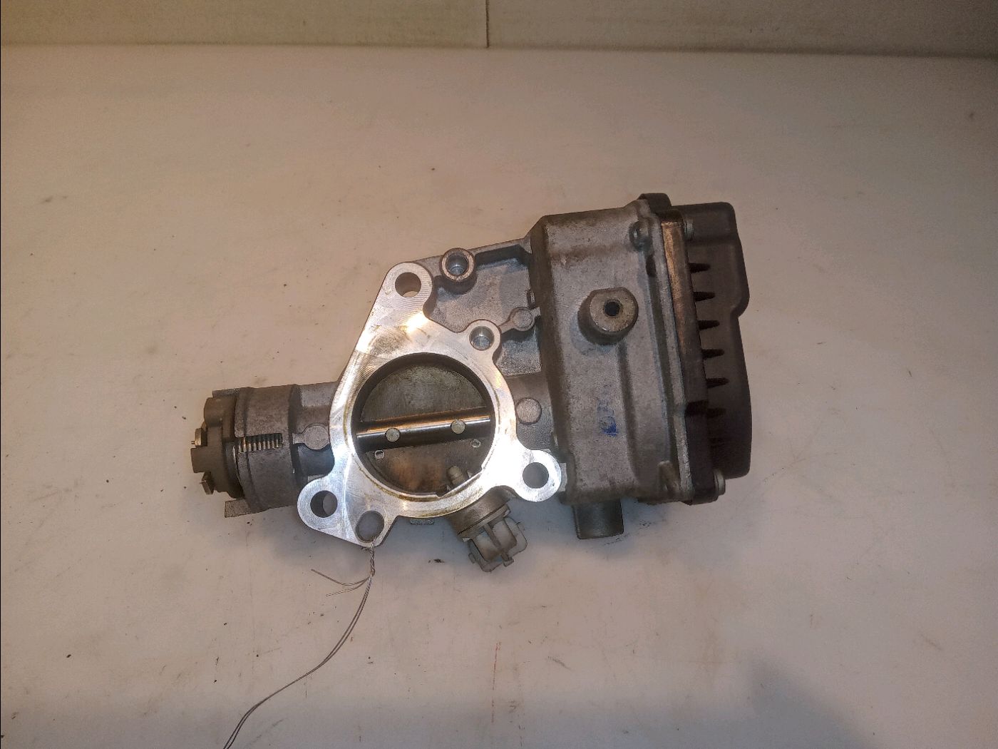 Boîtier papillon RENAULT CLIO II (BB_, CB_) 1.2 LPG 14996229 | B-Parts