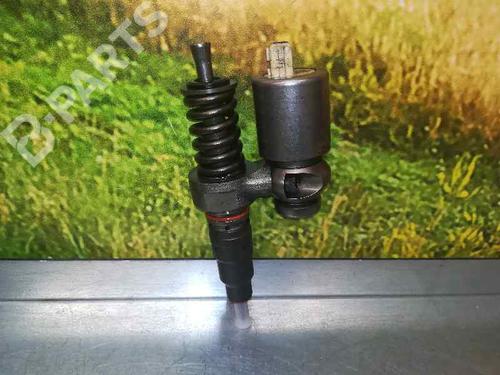 Injector LAND ROVER DISCOVERY II (L318) 2.5 Td5 4x4 5887225 | B-Parts