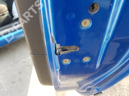 Front right lock PEUGEOT 307 CC (3B) 2.0 16V 6861936 | B-Parts