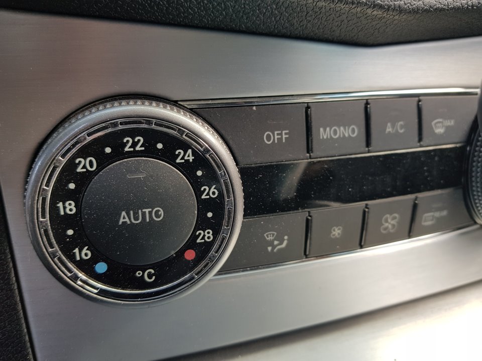 Climate control MERCEDES-BENZ C-CLASS (W204) C 220 CDI (204.008 ...