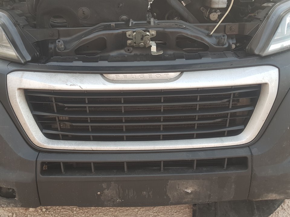 Grille PEUGEOT BOXER Van 2.2 BlueHDi 140 10313023 | B-Parts