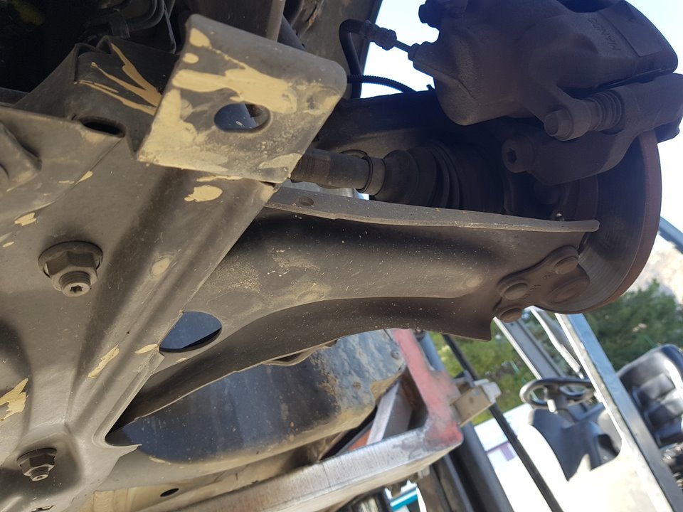 Left front suspension arm CITROËN C-ELYSEE (DD_) 1.2 VTi 82 12506696 ...