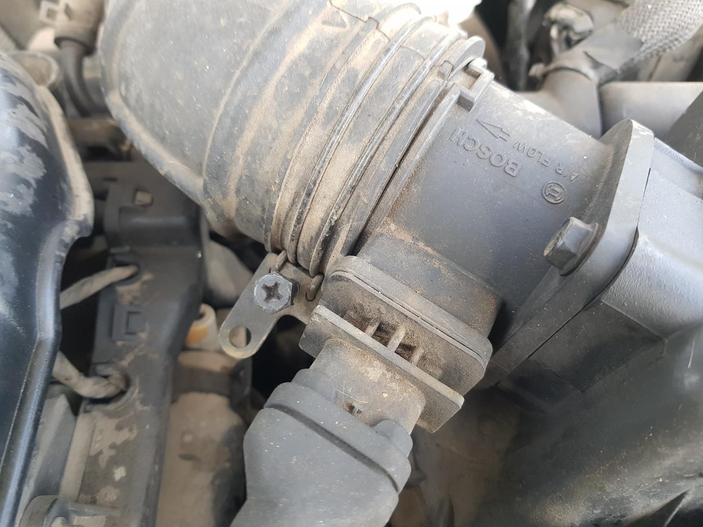 Mass air flow sensor KIA RIO II Saloon (JB) 1.5 CRDi 11863729 | B-Parts