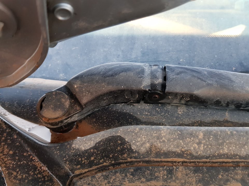 Wischermotor vorne PORSCHE CAYENNE (9PA) Turbo 4.5 11800119 | B-Parts